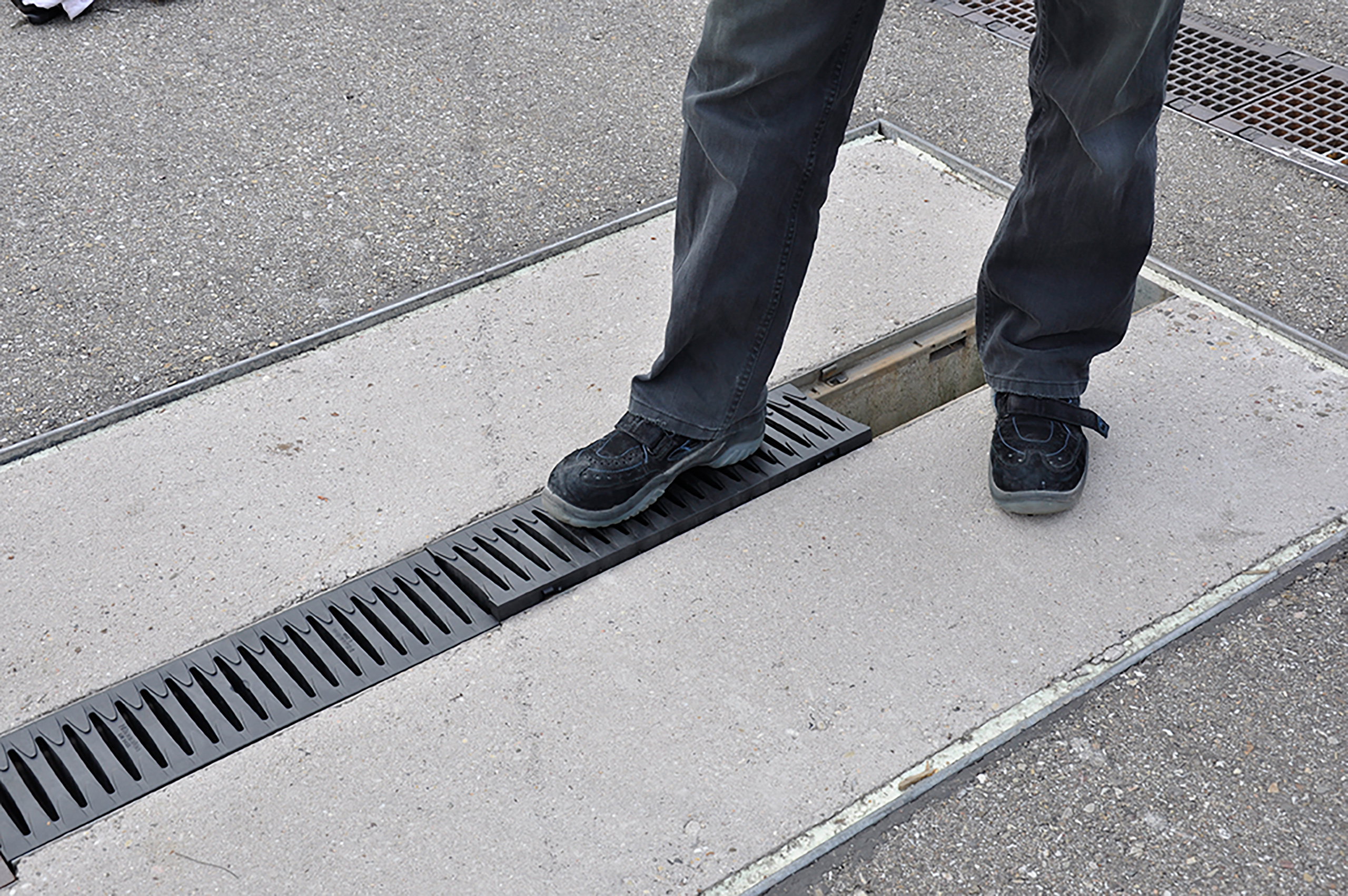 Boltless locking system SIDE-LOCK - HAURATON